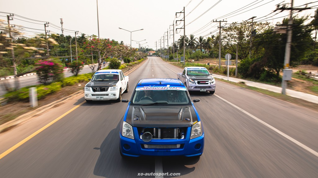 “รถบ้านยางบาง” จัดจบโดย “ZARD AOM Driver & Service” – XO – AUTOSPORT ...