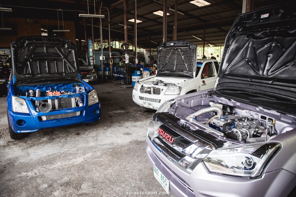 “รถบ้านยางบาง” จัดจบโดย “ZARD AOM Driver & Service” – XO – AUTOSPORT ...