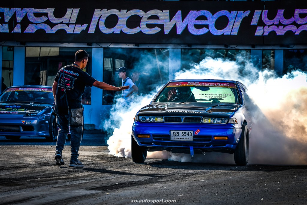 ที่นอนมารีน่า / ร้านคุณสมพร / INDY GARAGE / ทองรักสนุ๊กเกอร์ / HYPER ...